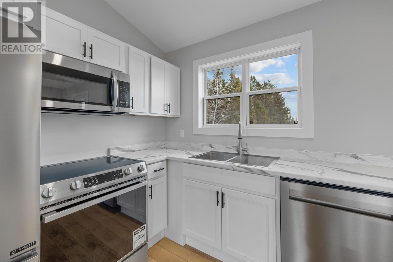 43 Simmons Crescent, Chelton, Prince Edward Island C0B 1A0 (29211364 ...